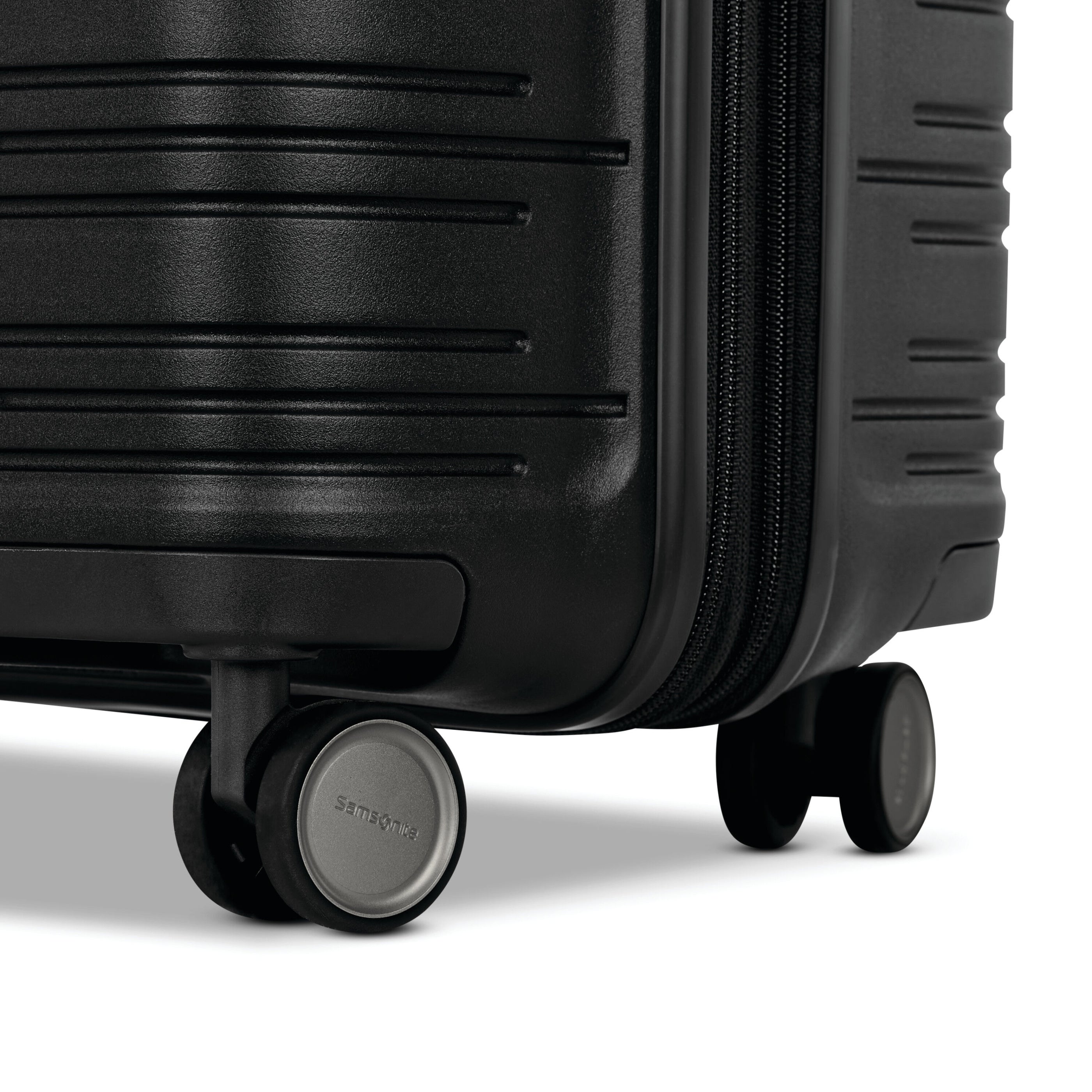 Samsonite Elevation Plus Bagage de cabine à 4 roues — Jet-Setter.ca