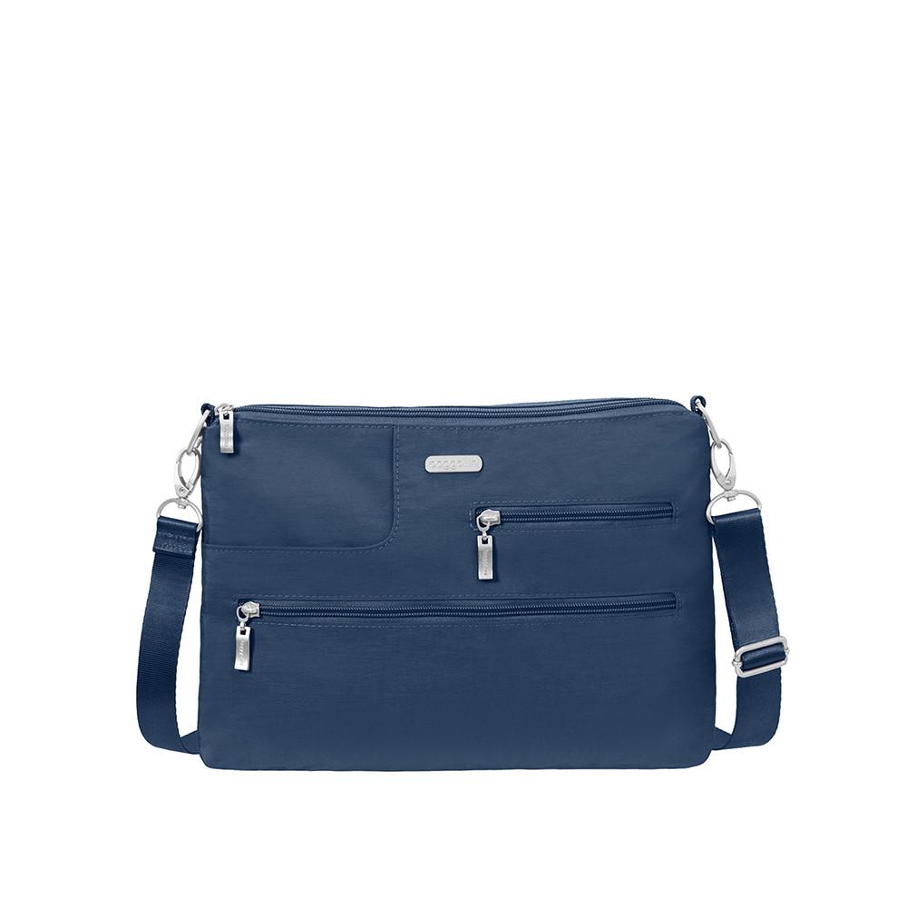 Baggallini Tablet Crossbody Bagg — Jet-Setter.ca